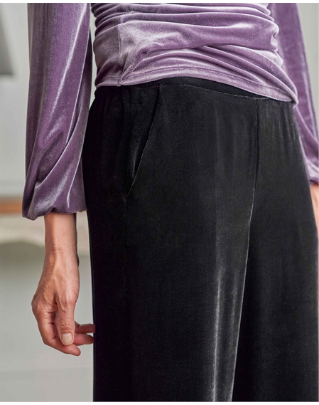 Women's Trousers and Shorts | Pure Collection