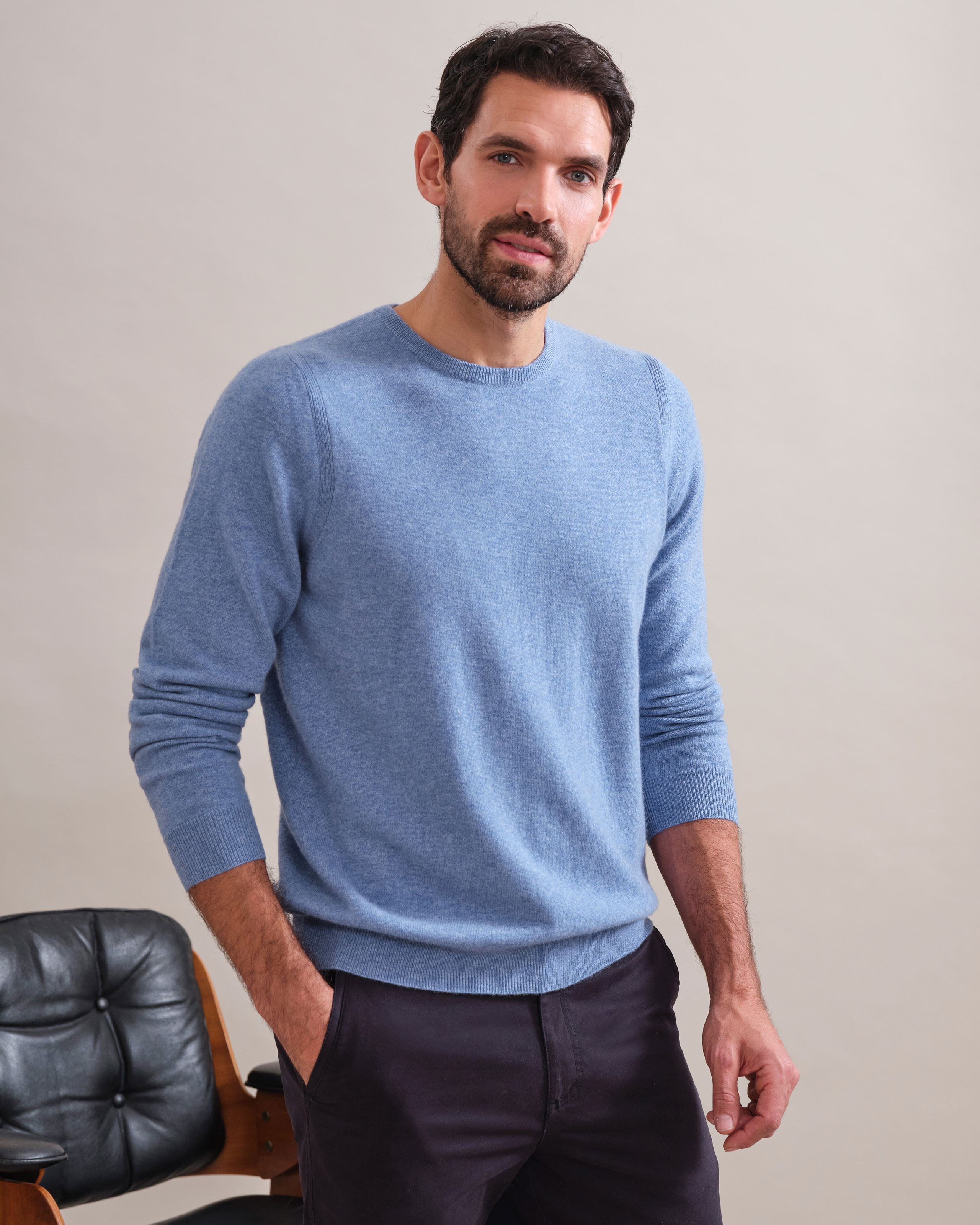 Denim Chambray | Mens Cashmere Crew Sweater | Pure Collection