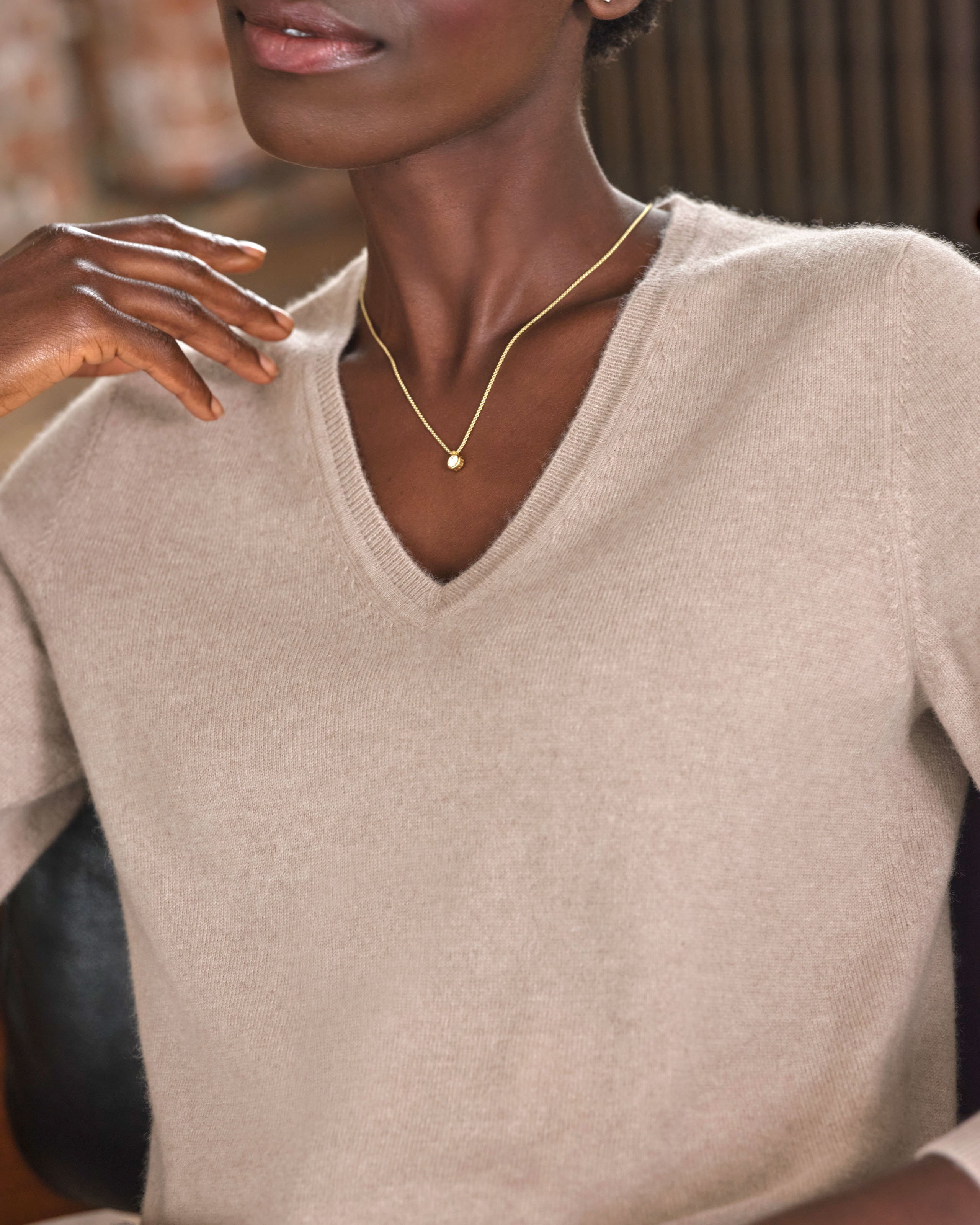 Mink | Cashmere V Neck Sweater | Pure Collection