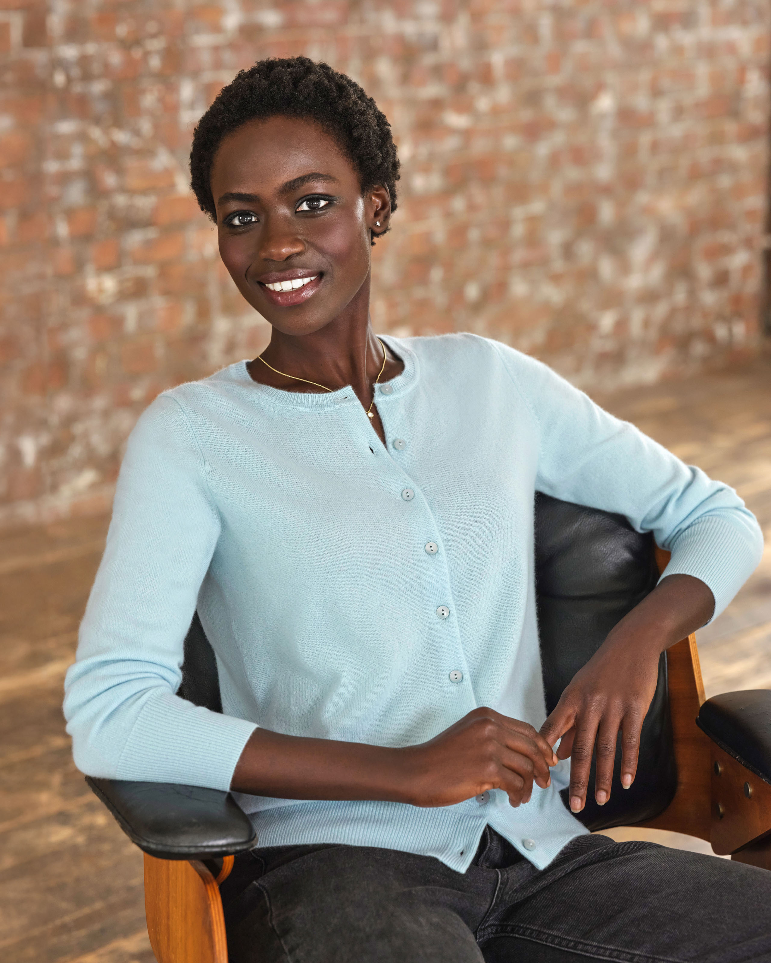 100% Cashmere Clothing