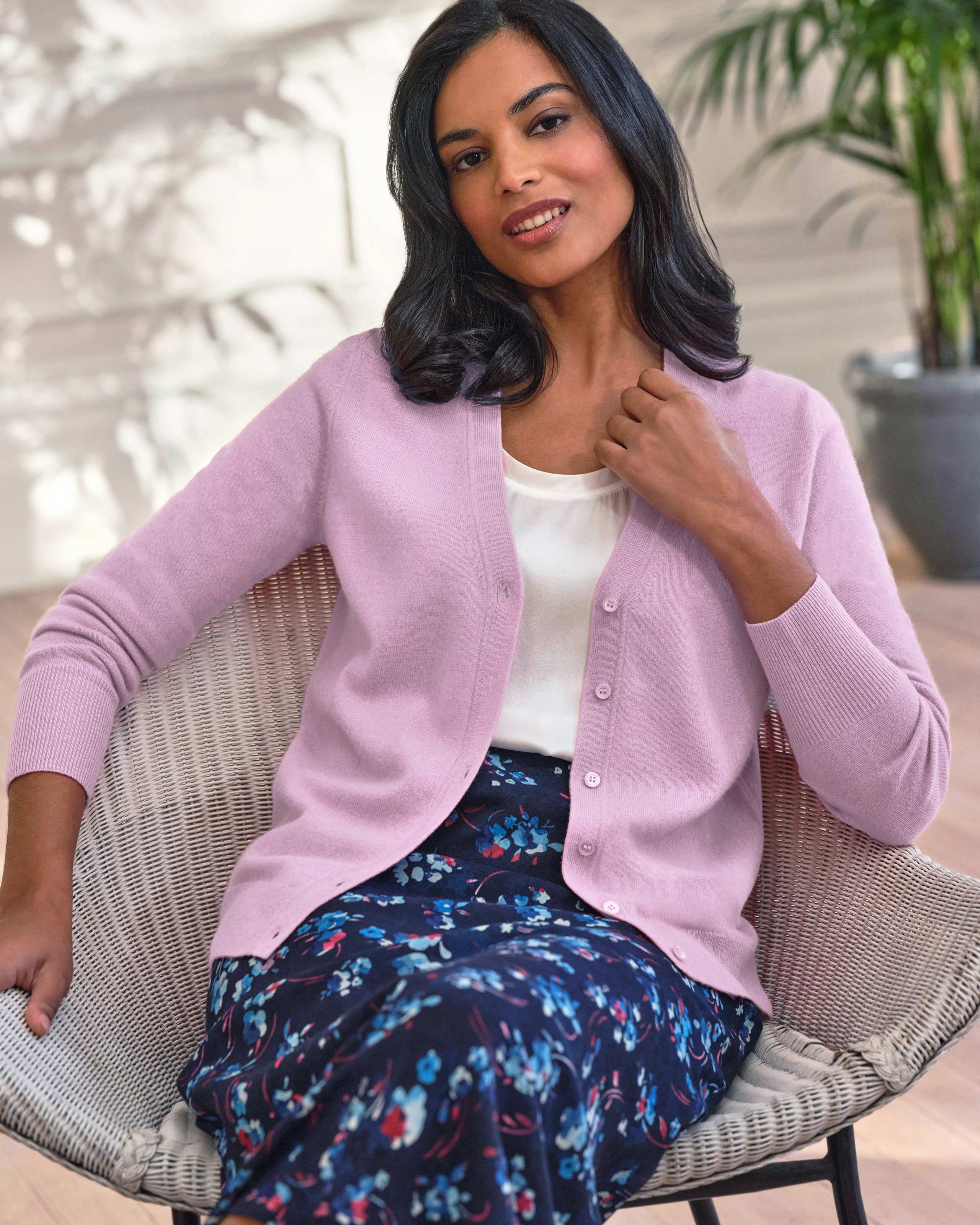 Petal Pink | Cashmere V Neck Cardigan | Pure Collection