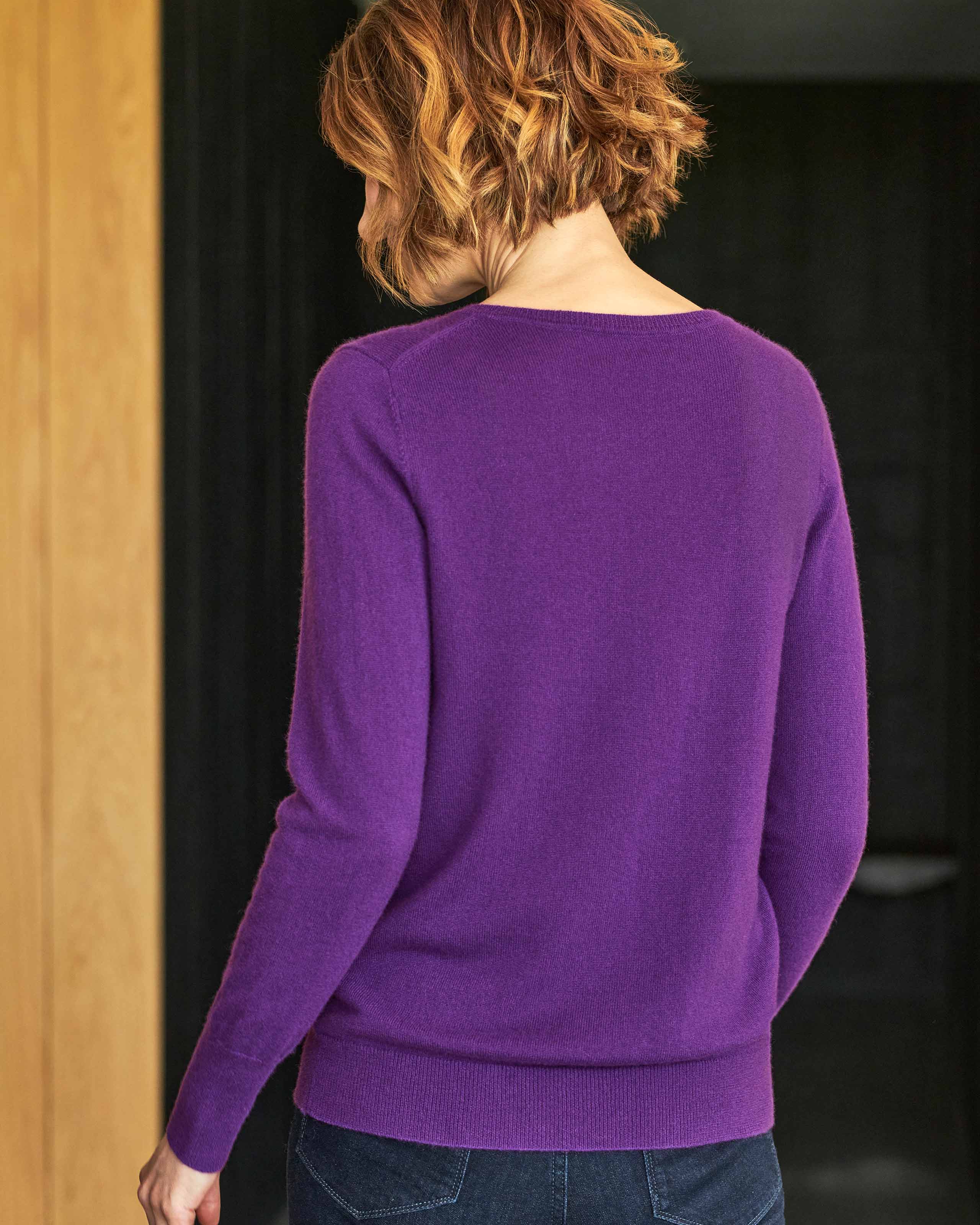 Deep Purple | Cashmere Crew Neck Sweater | Pure Collection