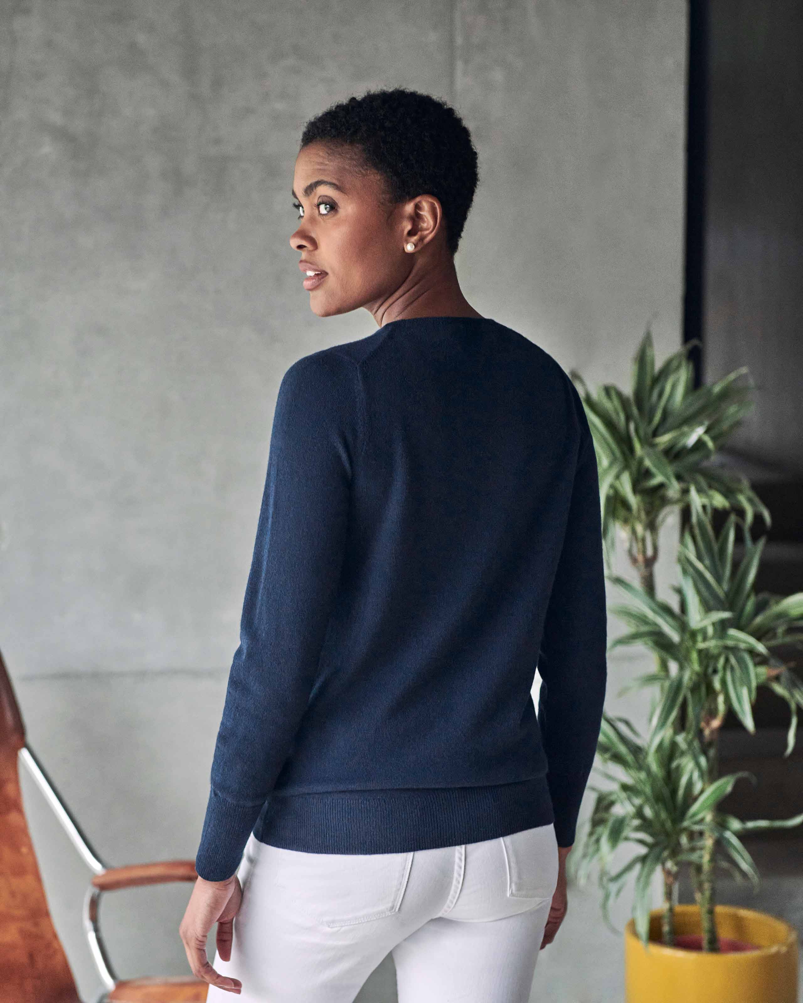 Navy | Cashmere Crew Neck Sweater | Pure Collection