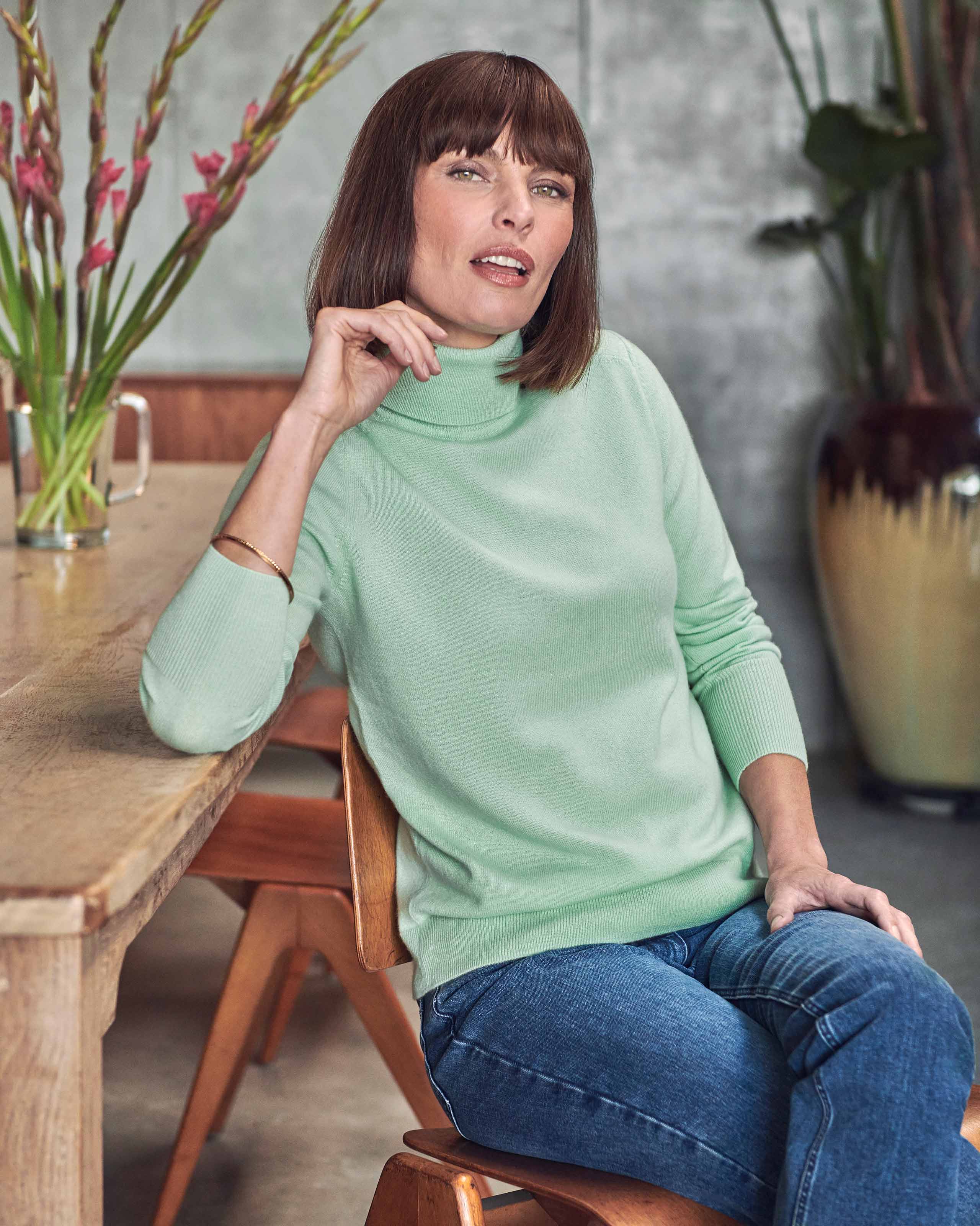 100% Cashmere Clothing